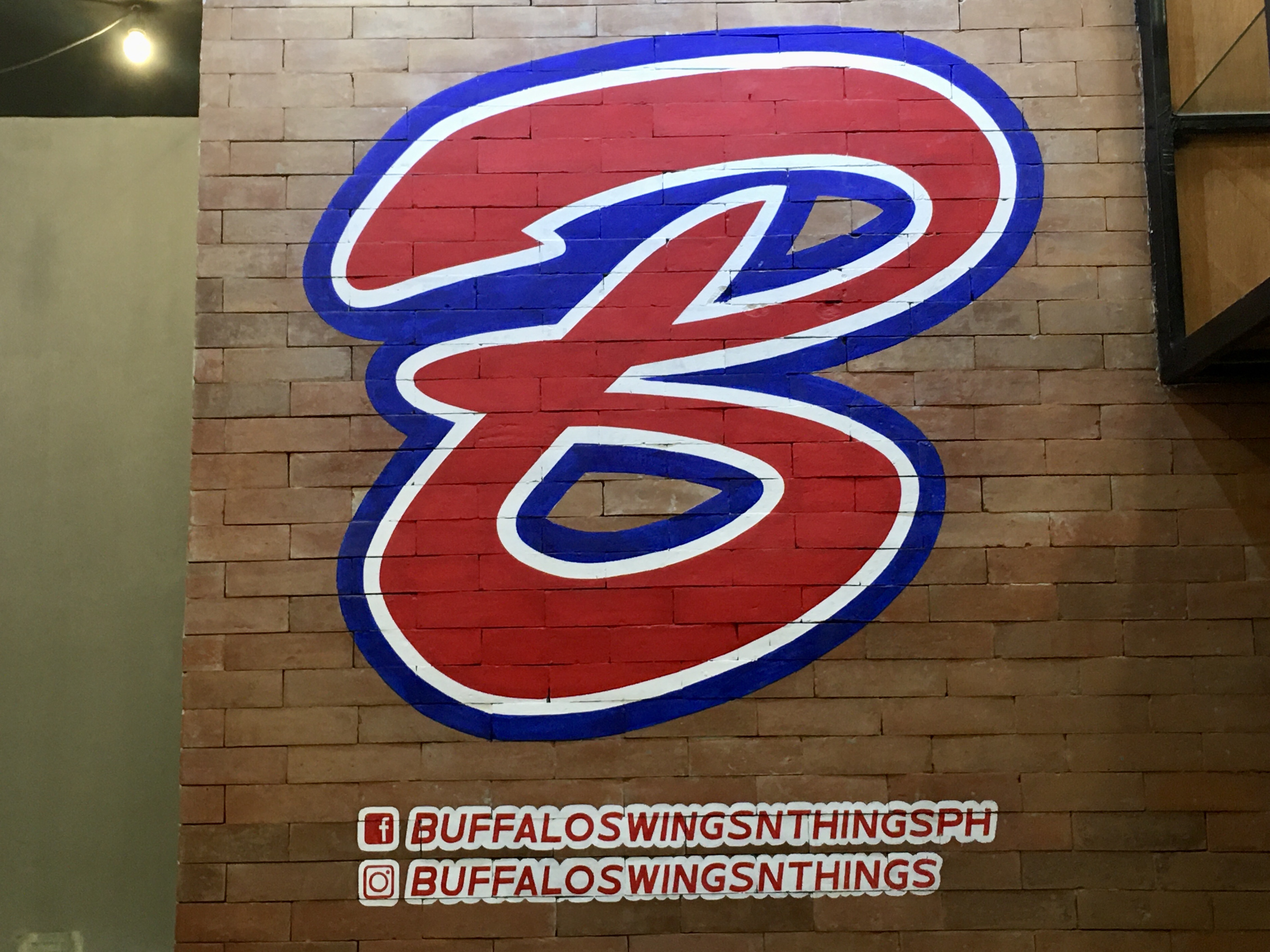 Buffalo’s Wings N’ Things, Tomas Morato – Jellybeans in the City