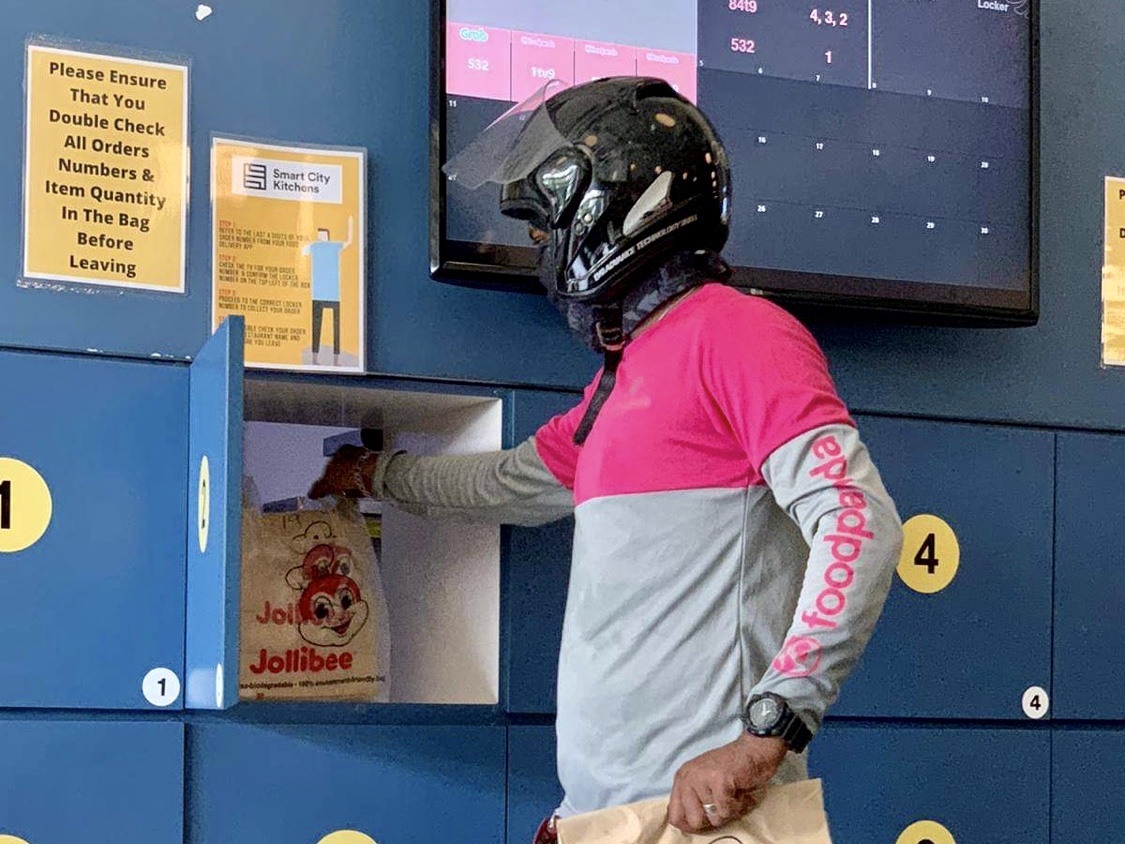 Jollibee opens first cloud kitchen in Singapore – Jellybeans in the City