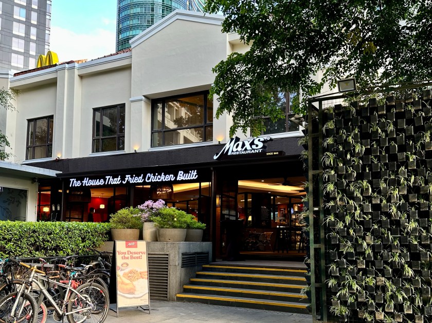 Max’s Restaurant reopens in Forbes Town: A must-try destination for BGC ...