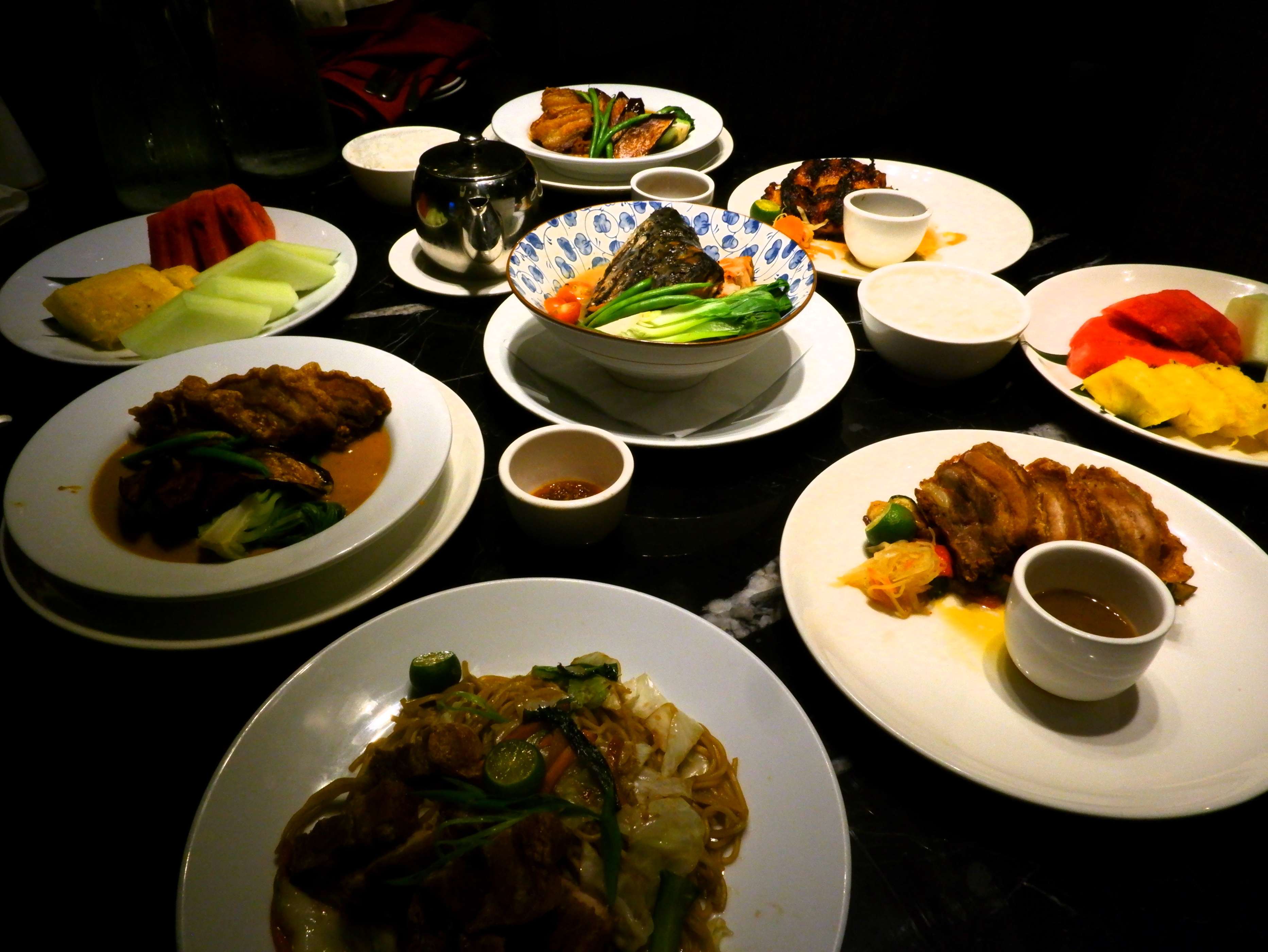 The charms of In-Room Dining at Holiday Inn Manila Galleria ...